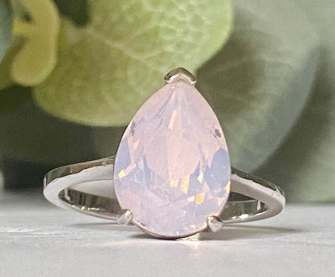 OFFER Available / Vintage Light Pink Pear Shaped Stone Ring Size 8.25 ...