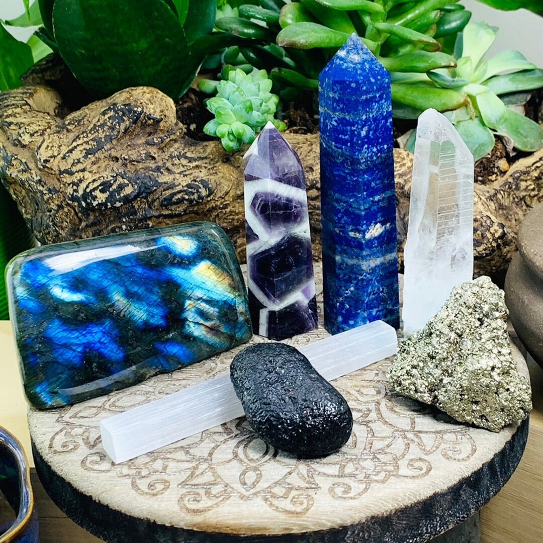 Starseed Crystal Altar 7-piece Set - 7 of the Best Crystals to Enhance ...