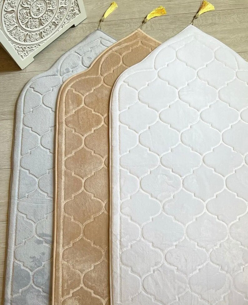 Luxury Personalized Prayer Mat - Etsy