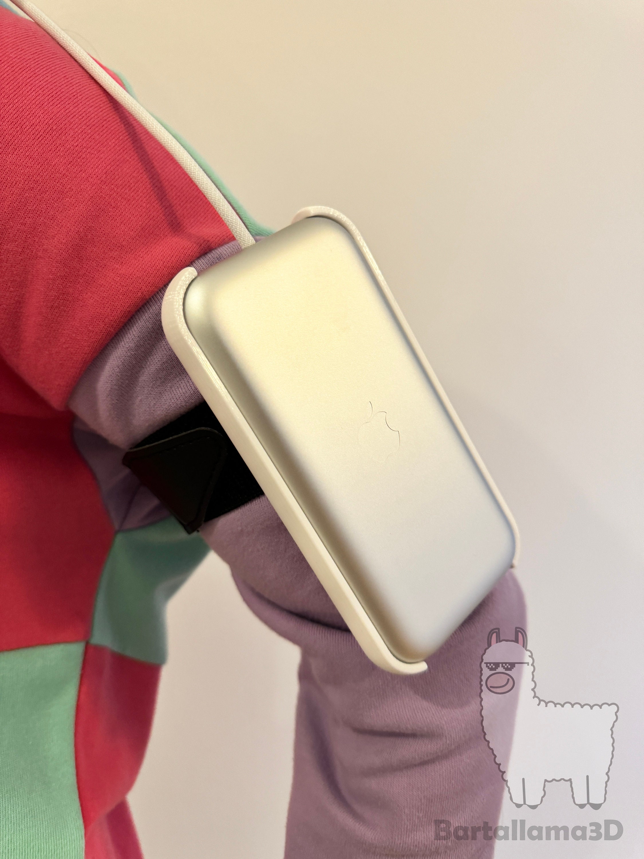 Battery Holder for Apple Vision Pro With Arm Band and Easy Release - Etsy