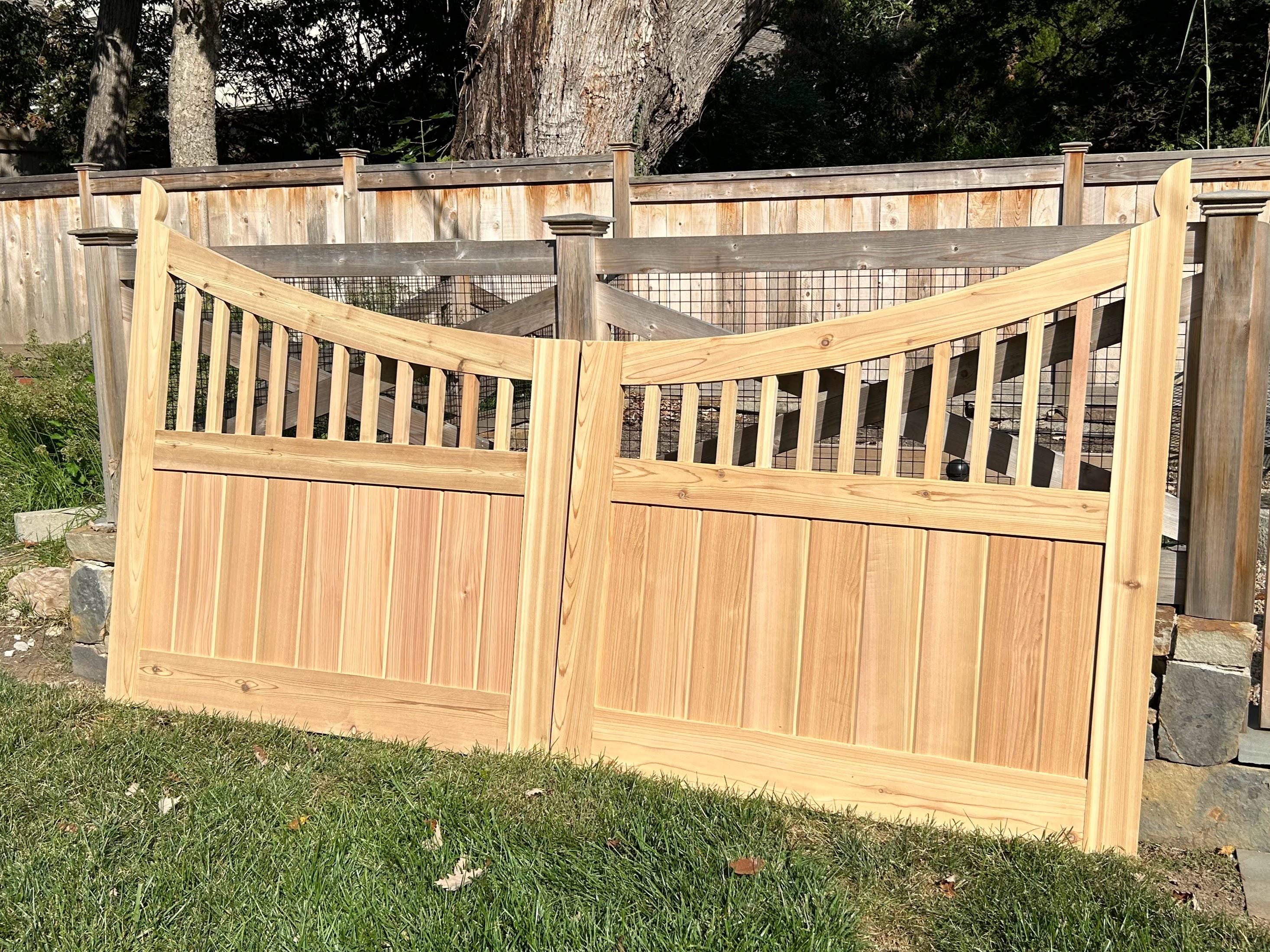 Deep Scallop Double Gate - Etsy