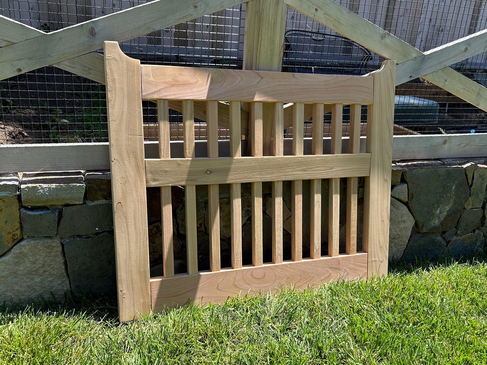 Flat Rail Outdoor Cedar Gate With Balusters - Etsy