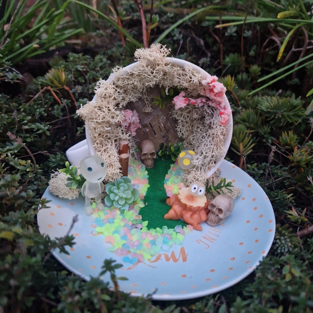 Kodama(tree Spirit) / Alien in a Teacup, Glow in the Dark With Light ...
