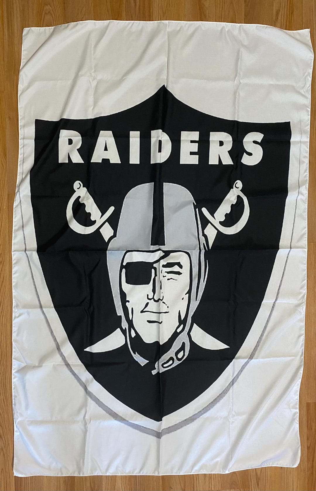 Las Vegas Raiders Banner / Tapestry - Oakland - Los Angeles - National ...