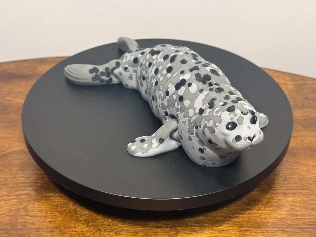 3D Printed Articulated Seal, Multicolor PLA, Eco-friendly Decor ...