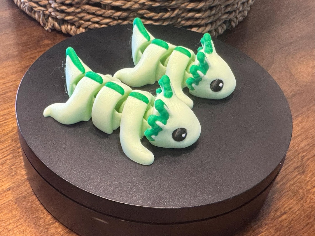 3D Printed Articulated Axolotl Tadpole Toy: Collectible Desk Decor - Etsy