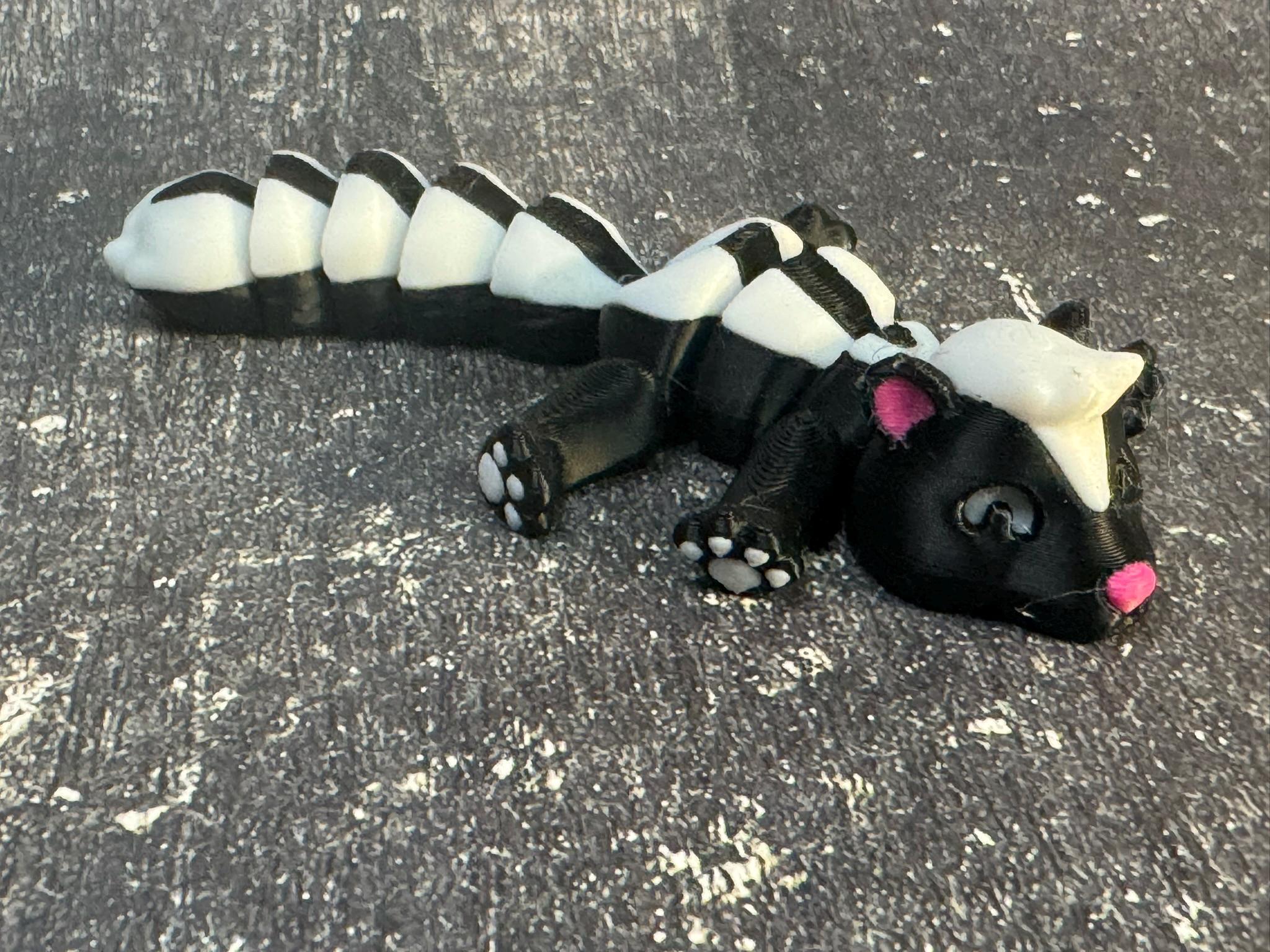 3D Printed Articulated Stump Animal: Raccoon, Opossum, or Skunk - Etsy