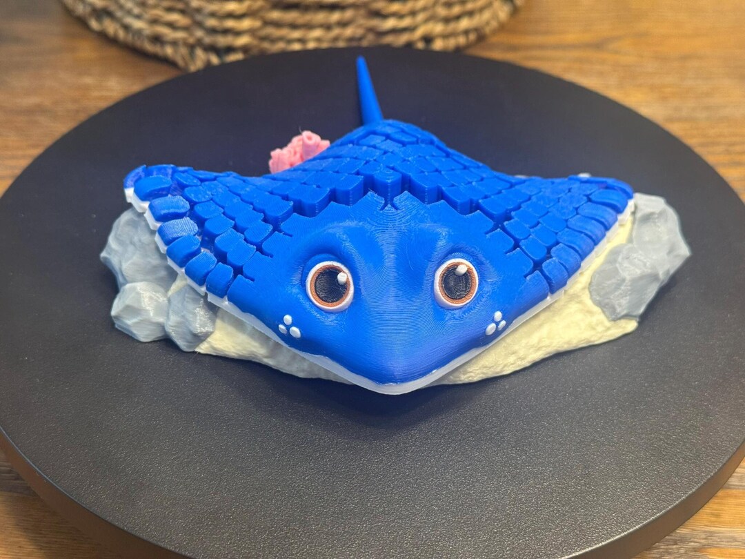 3D Printed Articulated Stingray Sculpture: Marine Life Decor - Etsy