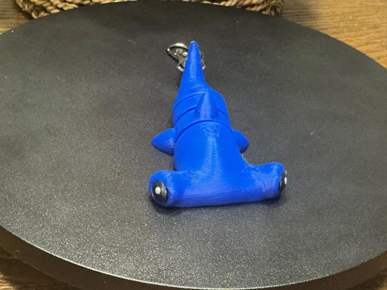 3D Printed Articulated Hammerhead Shark Key Chain - Etsy