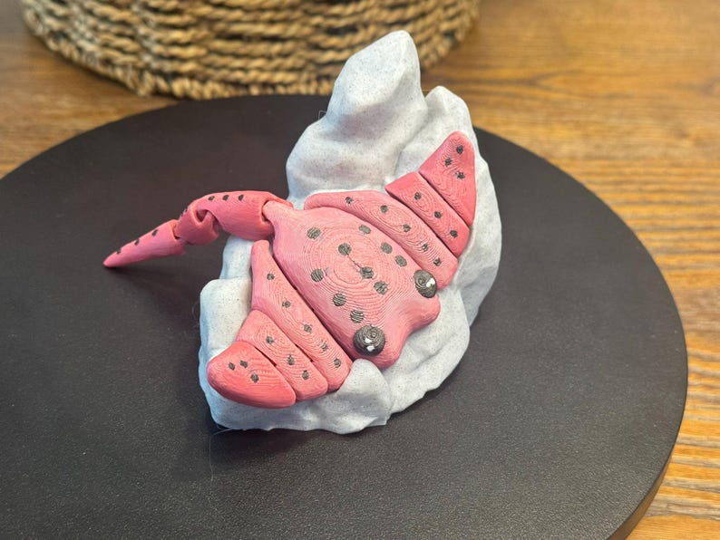 3D Printed Articulated Stingray: Pink & Black Cinderwing Design - Etsy