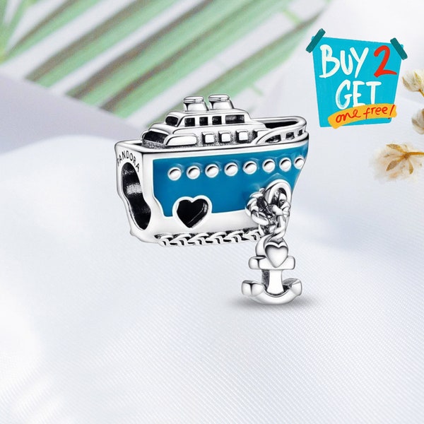 Cruise Ship Necklace - Etsy