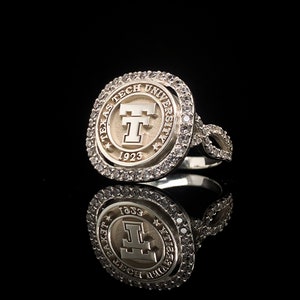 College Ring, University Ring, Graduation Gift, Graduation Ring, Woman ...