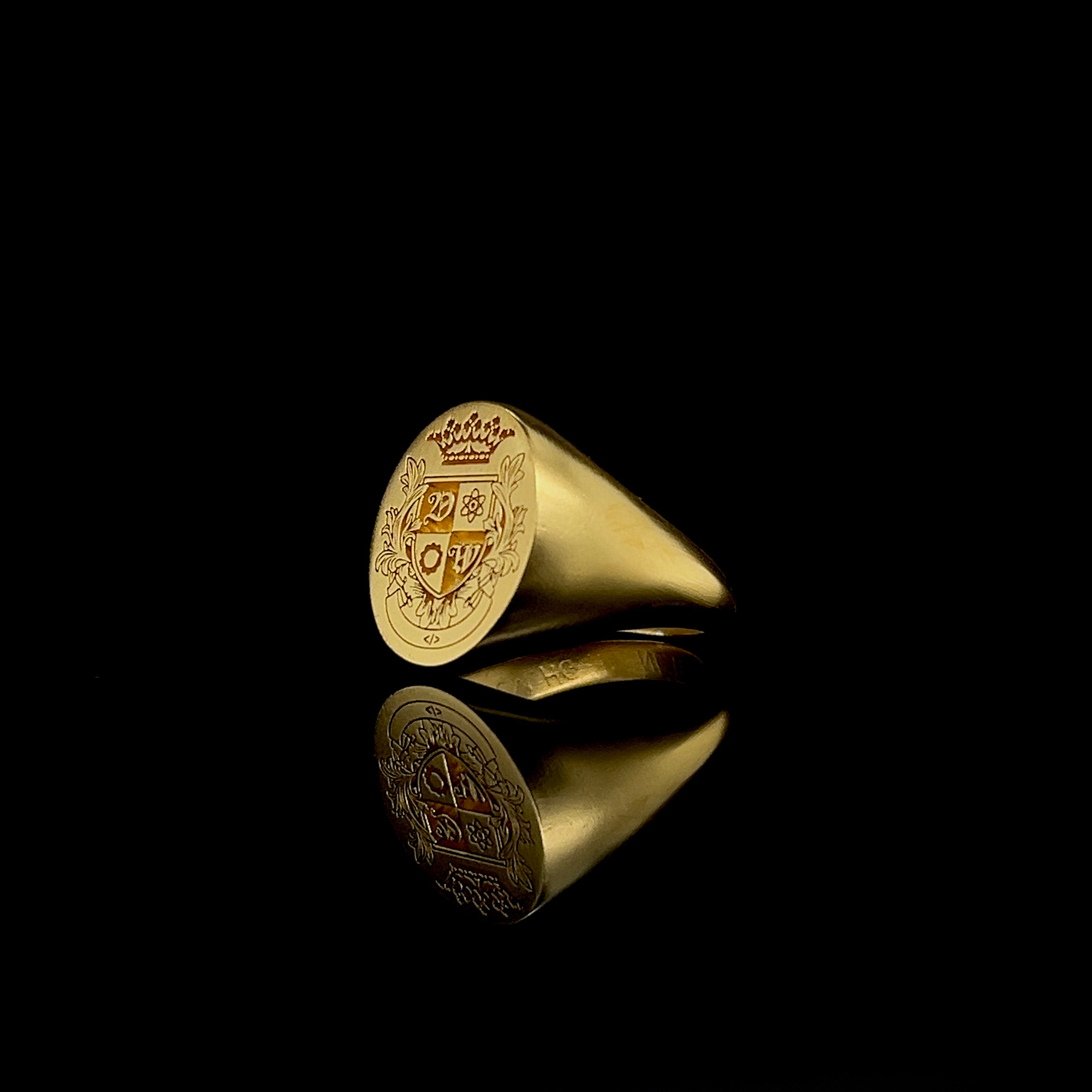 Gold Family Crest Signet Ring, Family Rings, Gold Signet Ring, Coat of ...