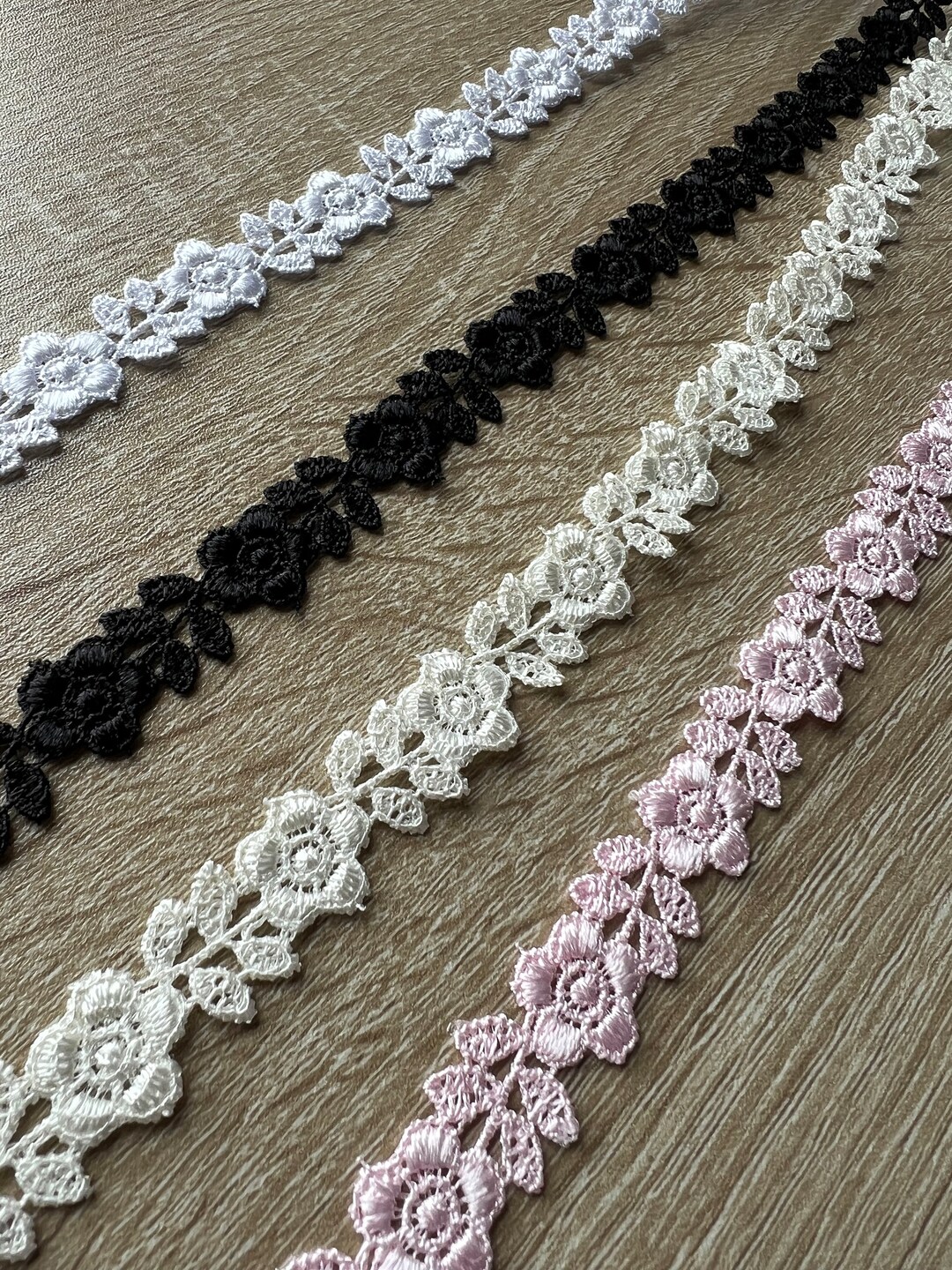 One Metre Premium Quality Pink / Ivory-cream / Black / White Flower ...
