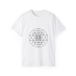 Sri Yantra Tshirt, Sacred Geometry Shirt, Sri Yantra Tee, Spiritual ...