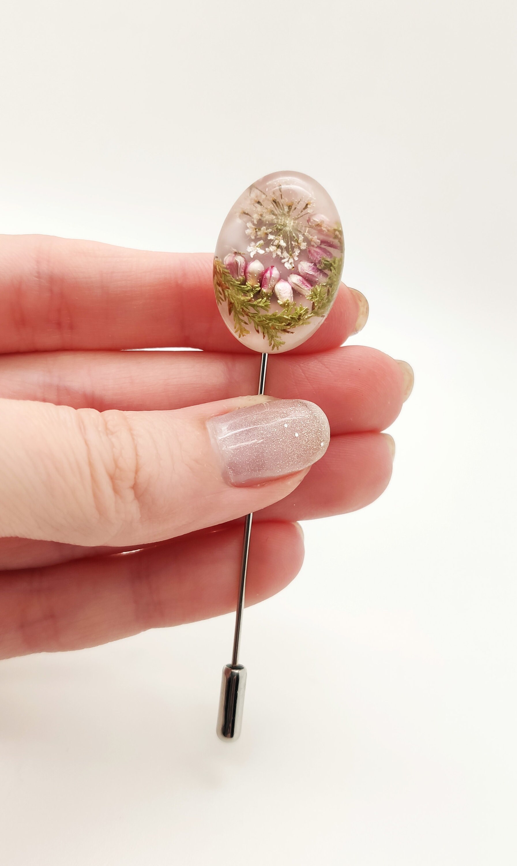 Real Flower Resin Lapel Pin. Terrarium Floral Brooch With Pressed ...