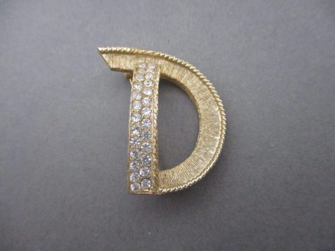 Letter D Pin - Etsy