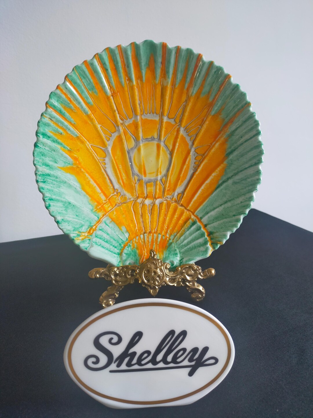 Shelley Cake Plate in Style of a Shell Stunning Colours Vintage Shell ...
