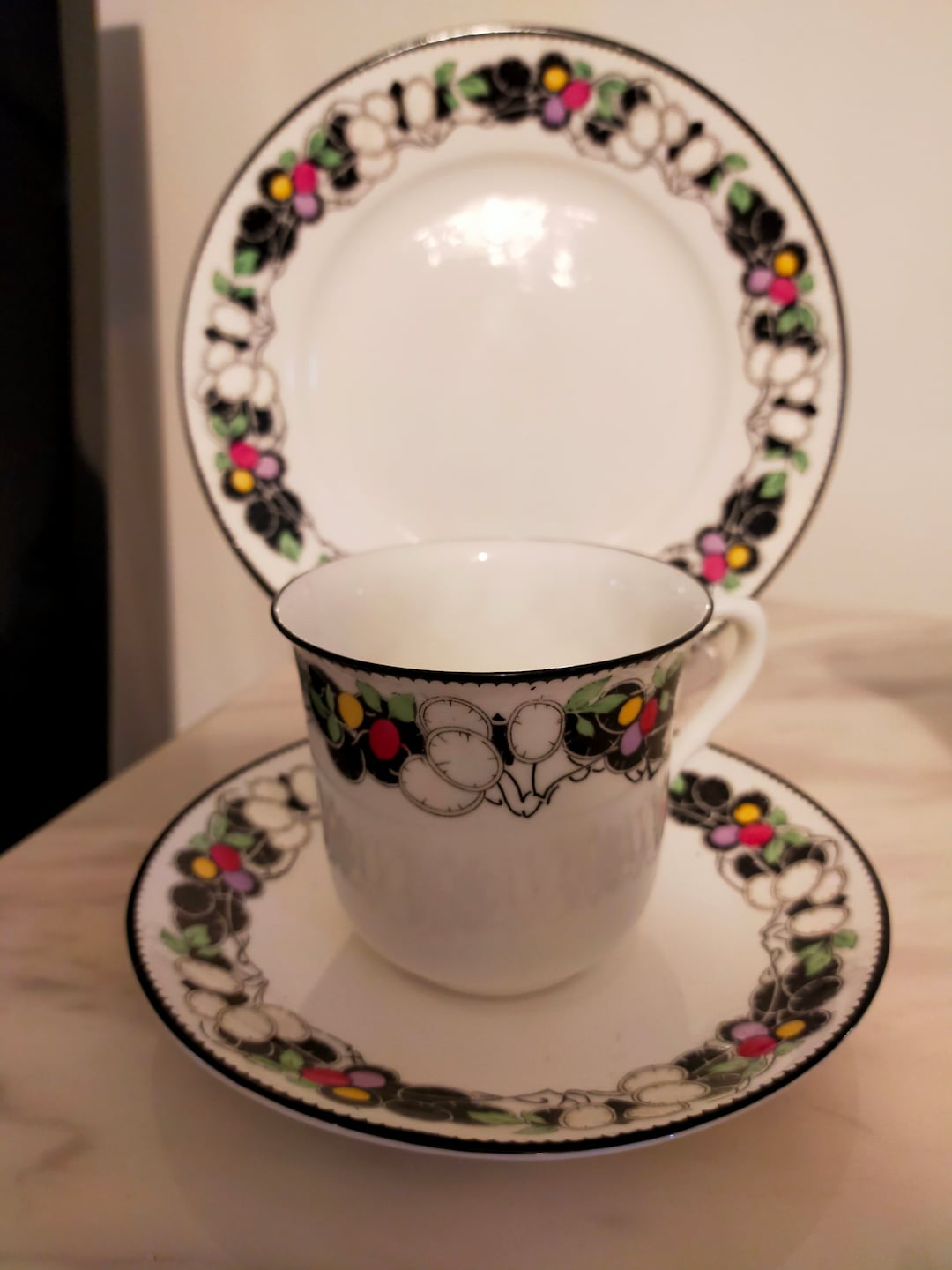 Shelley Teacup Trio in Vincent Shape Pattern Number 11348 Called ...