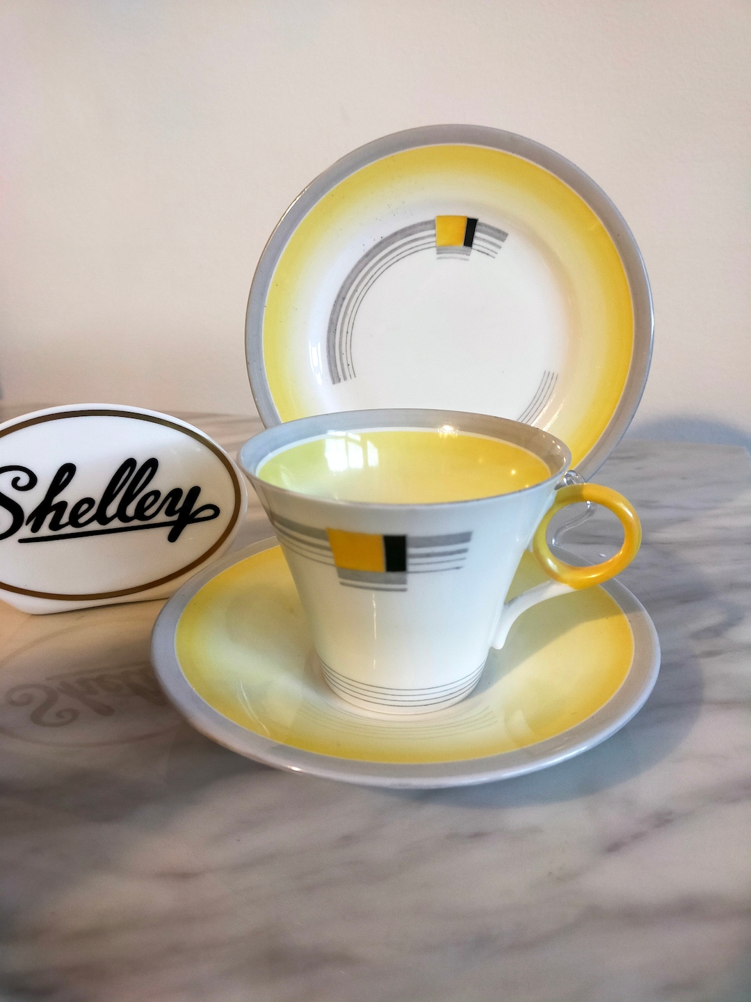 Shelley Teacup Trio in the Stocks and Blocks Pattern Tea/coffee Cup ...