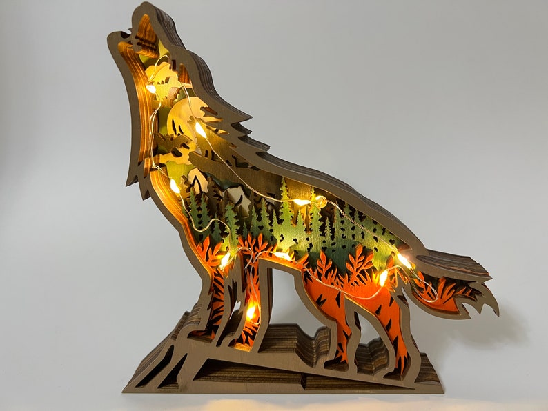 Wild Harmony-3d Carved Wolf Lamp-illuminate With Majesty-captivating ...