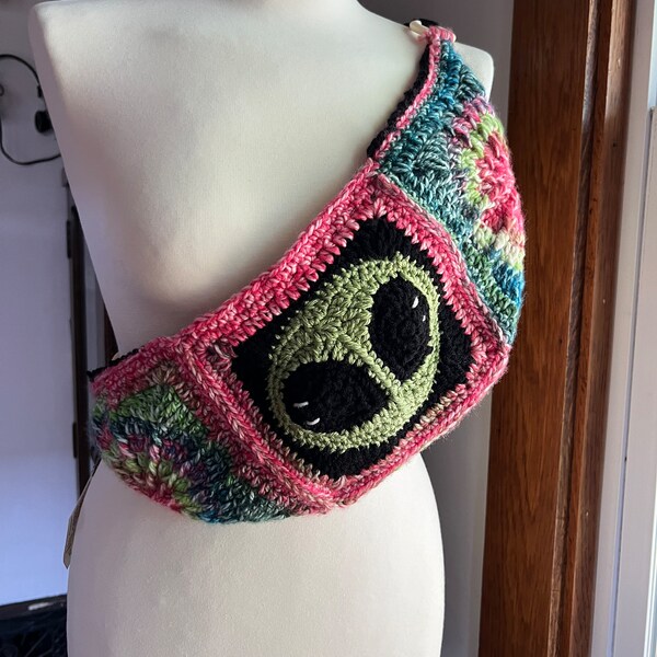 Crochet Alien Granny Square - Etsy