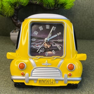 Vintage Car Table Alarm Clock, Vintage Alarm Clock, Popart Table Clock ...