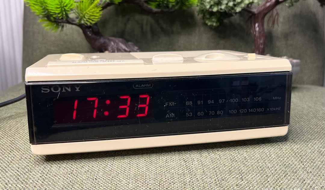 Vintage Sony Digimatic Clock Radio Model ICF C3W Vintage Alarm Clock ...