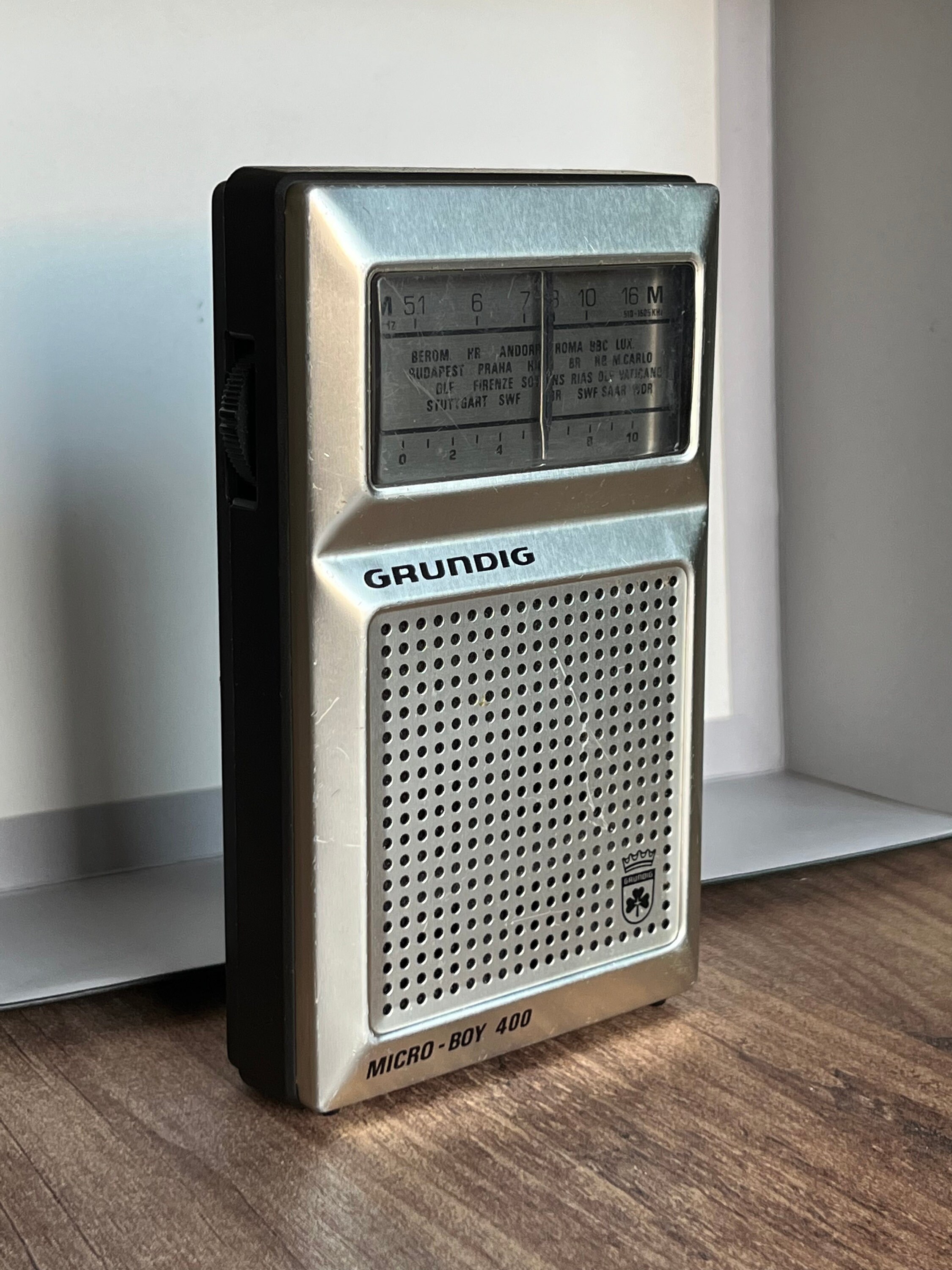 Grundig Micro Boy 400 Vintage Radio - Etsy