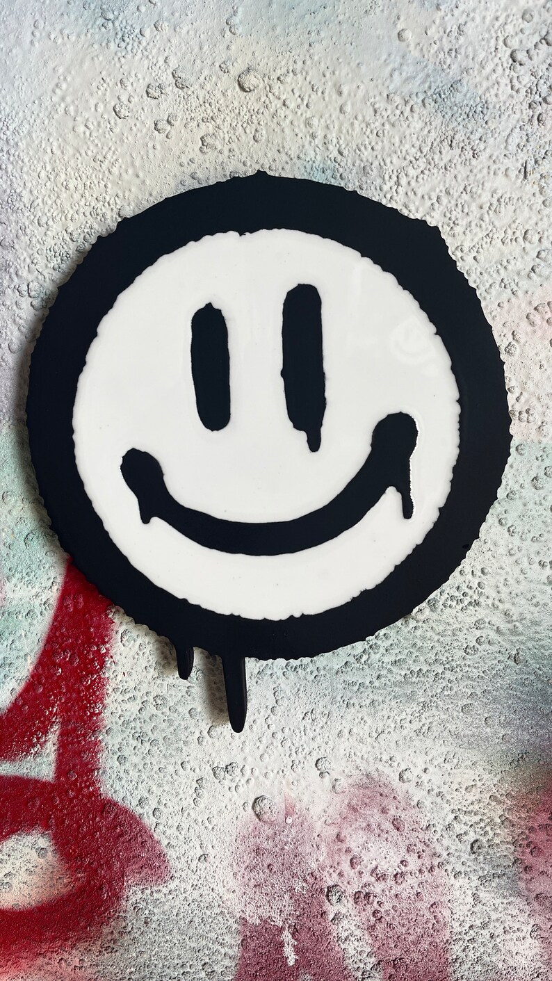 Smiley Paint Drip Face Wall Art - Etsy