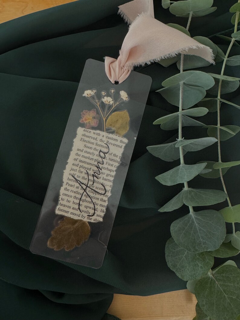 Personalized || Book Page || Flower Bookmark || Pressed Flower Bookmark ...