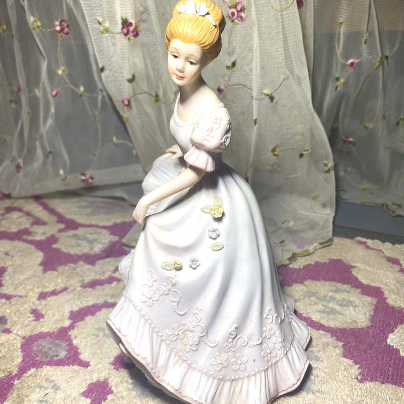 Homco Masterpiece Porcelain Figurine - Etsy