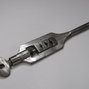 Superb Antique Engineers Multi Split Die Stock Threading Tool ...