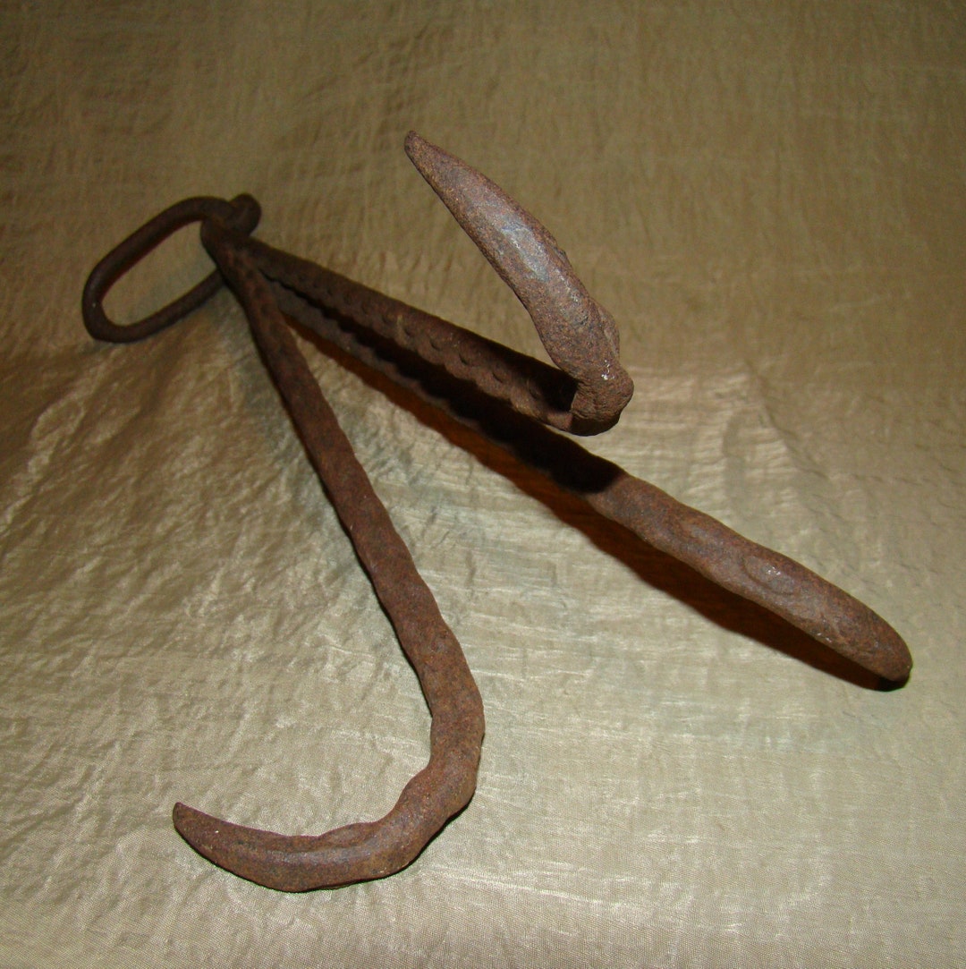 Antique Handmade Blacksmith Iron Anchor Grapple Fireplace Pot Plant ...