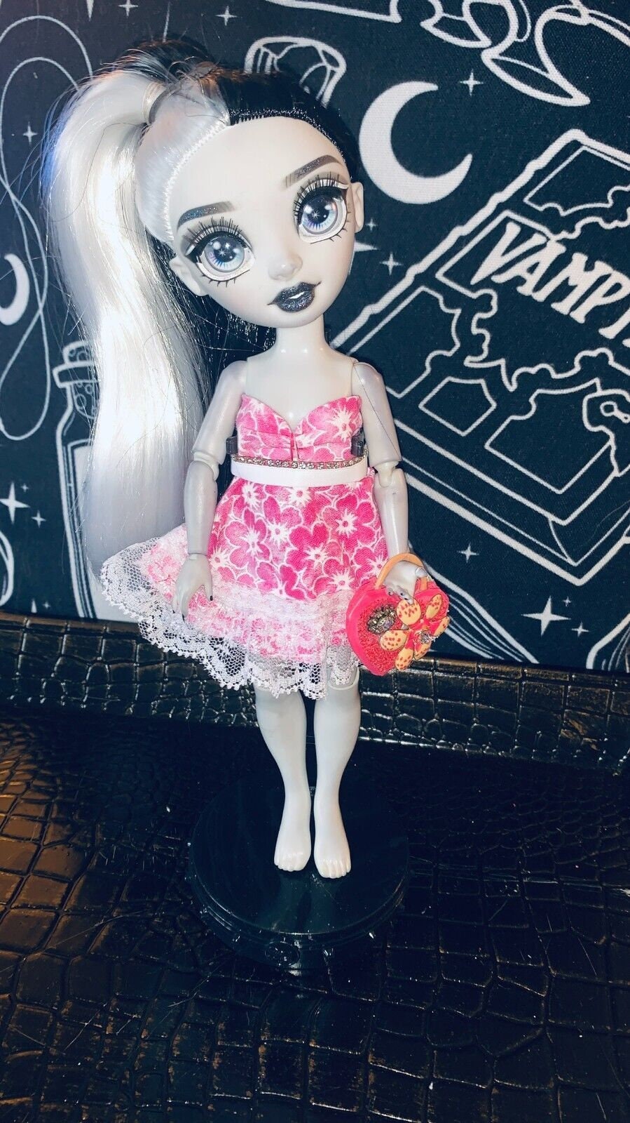 Rainbow High Custom Pink Dress Flower Rhinestone Ruffle Heart Purse 327 ...