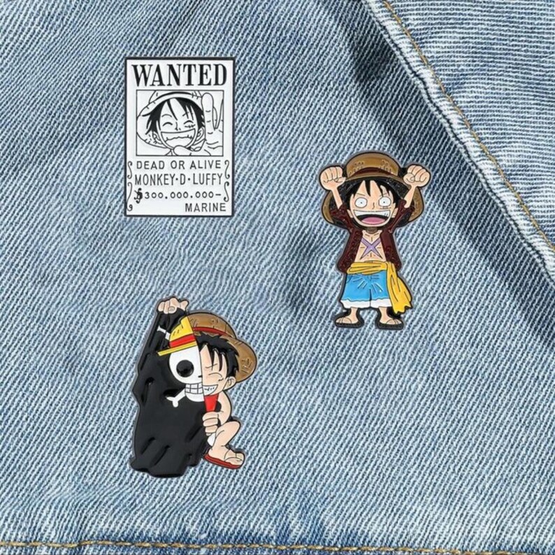 One Piece Enamel Pin Straw Hat Cool Brooch Anime Clothing Pin Pirate ...