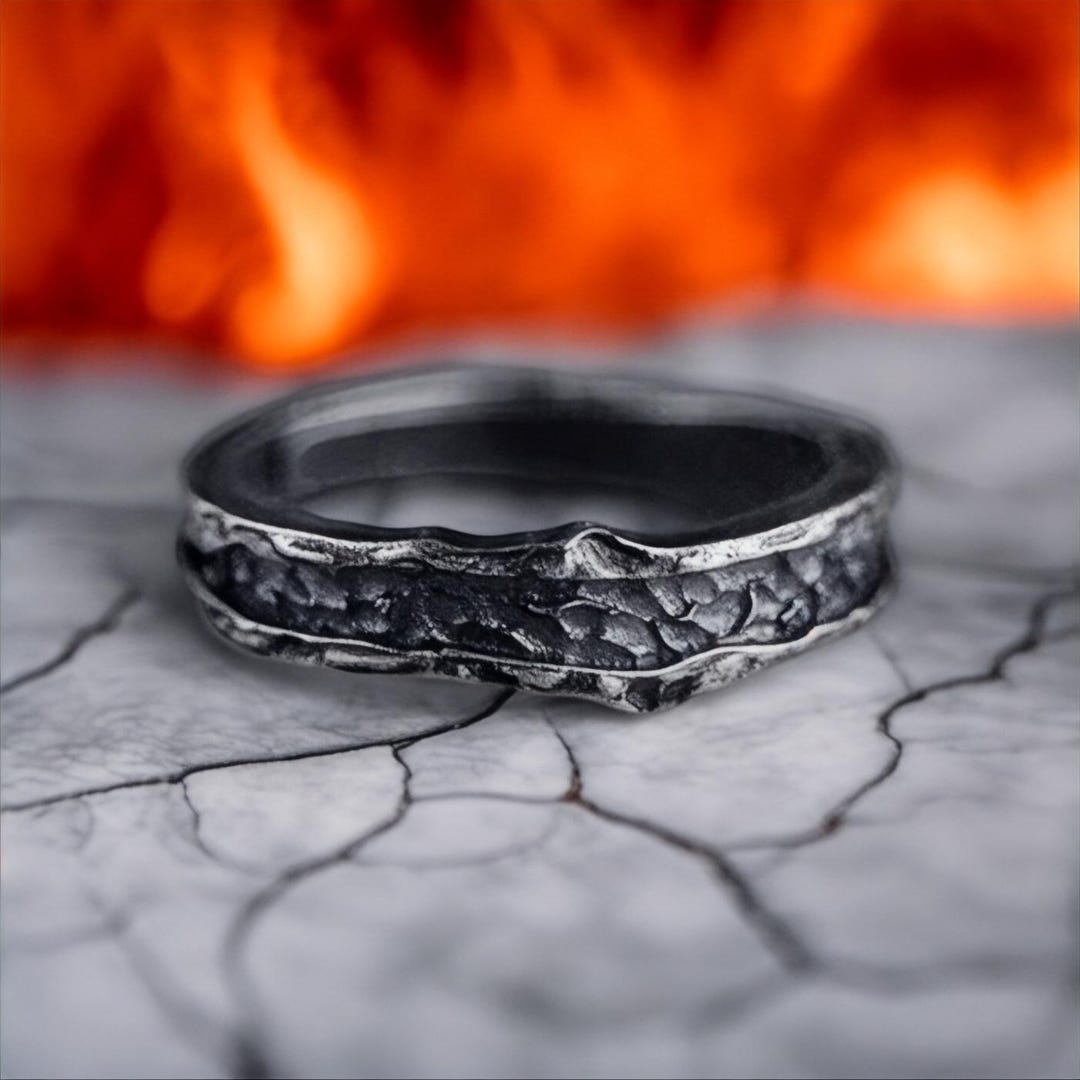 Vintage Brutalist Adjustable Abyss Couple Ring Retro Design, Unique ...