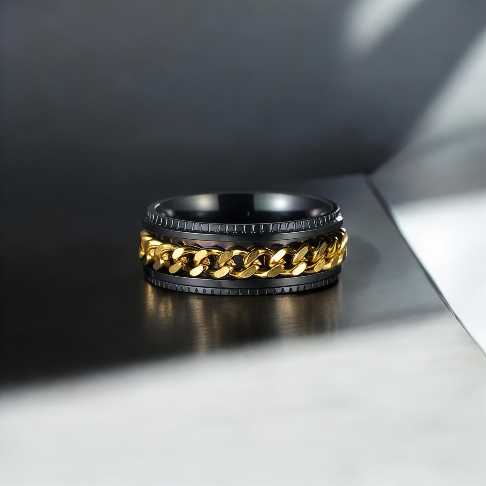 Fidget Ring Toy & Spinner for Men and Women Anxiety Ring Trendy Gift ...