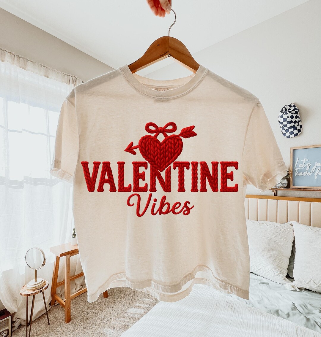 Latch Hook Yarn Faux Valentine Vibes Png Svg, Yarn Crochet Heart ...