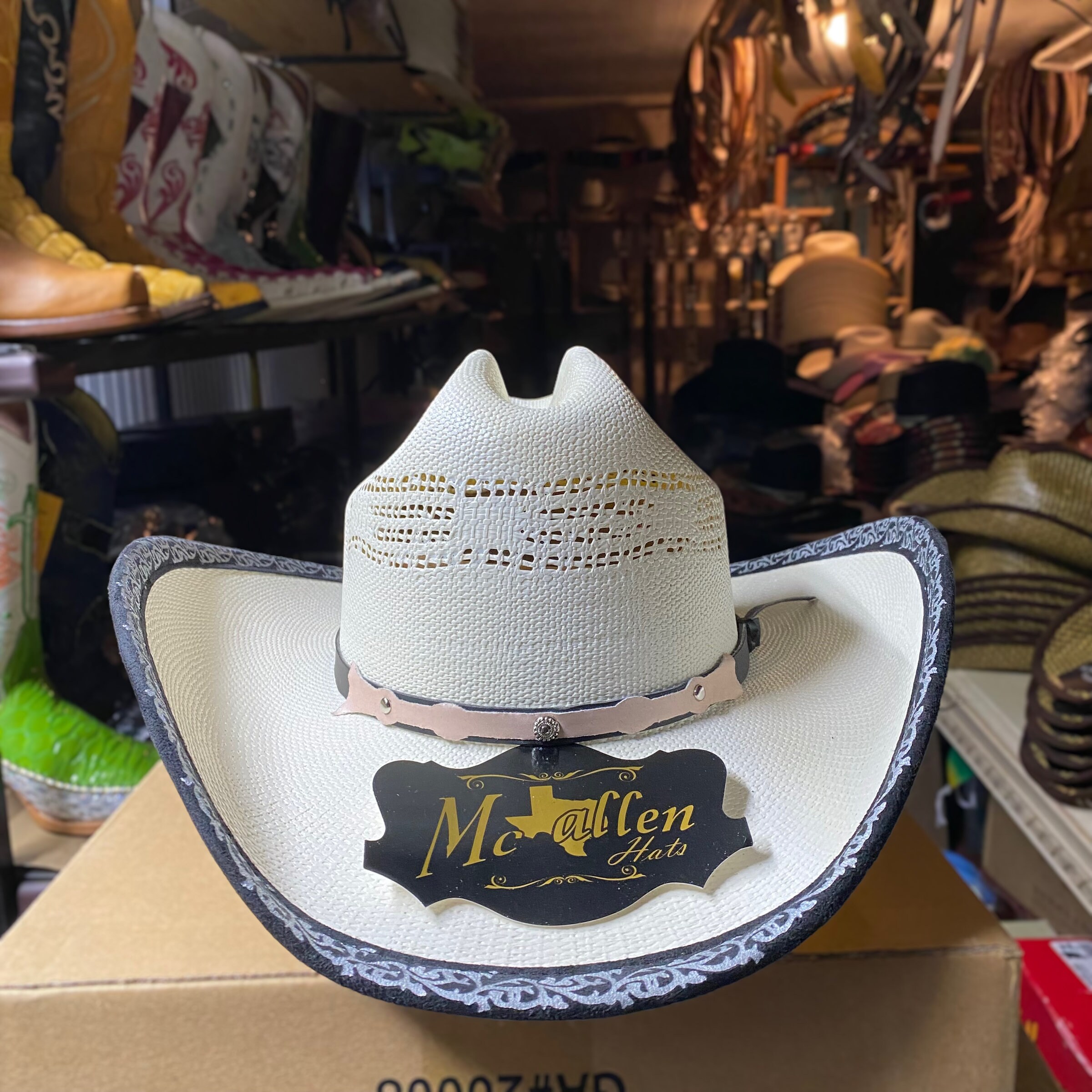Mens Western Cowboy Hat. Mens White Cowboy Rodeo Hat. Mens Ranch Style ...