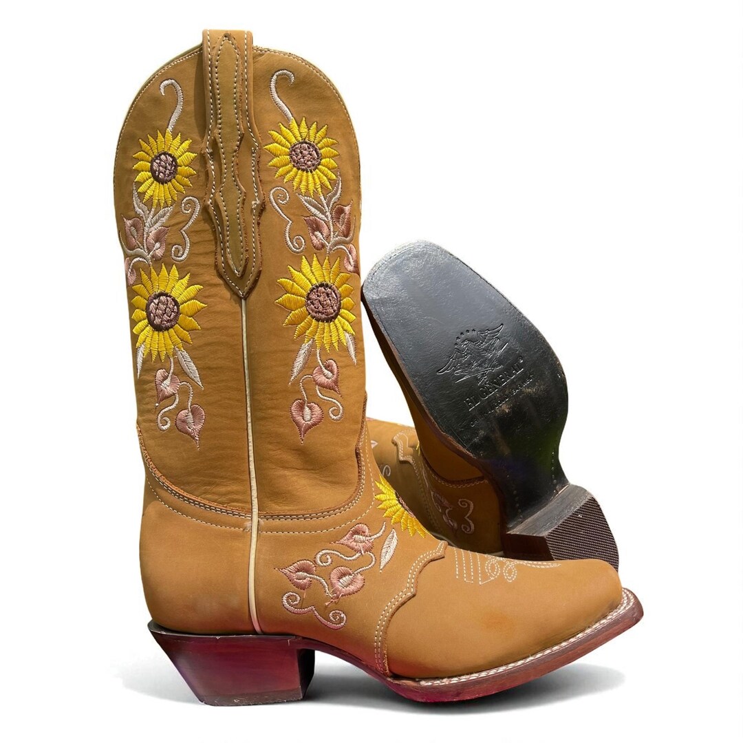 Woman’s Sunflower Embroidered Boots. Cowgirl Western Boots. Brown ...