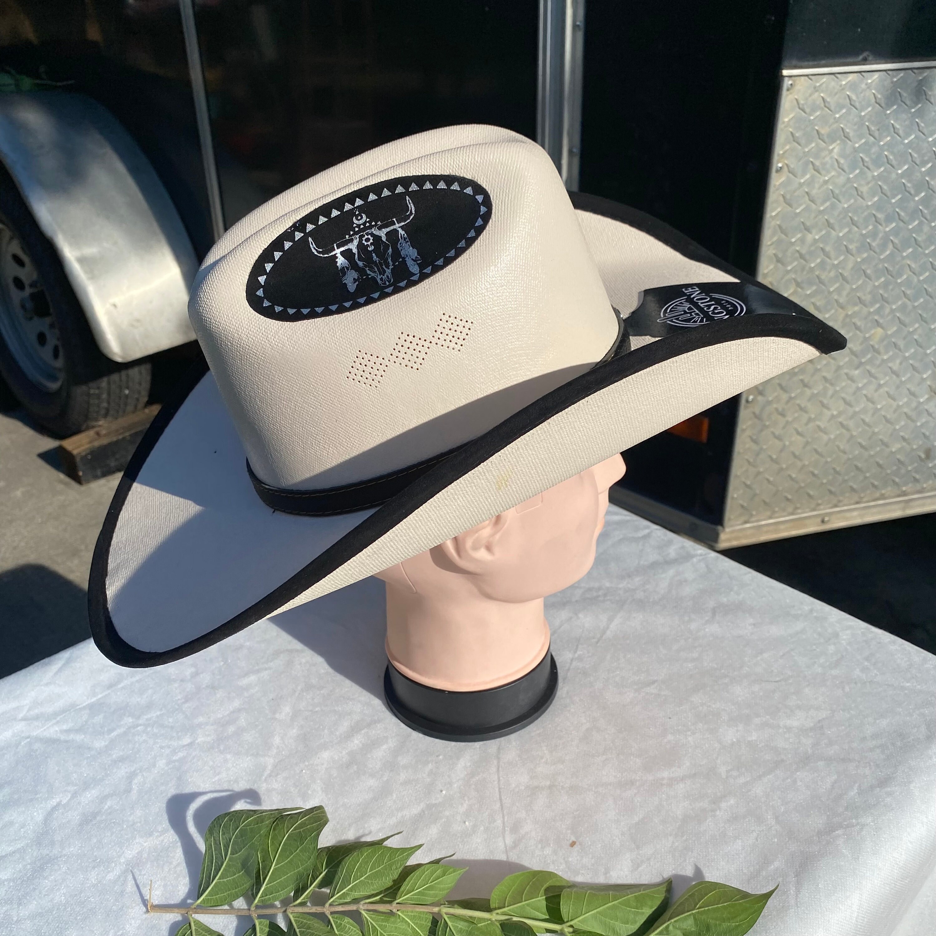 Mens White Bull Rodeo Cowboy Hat. Sombrero Vaquero Pa Hombre. Sombrero ...