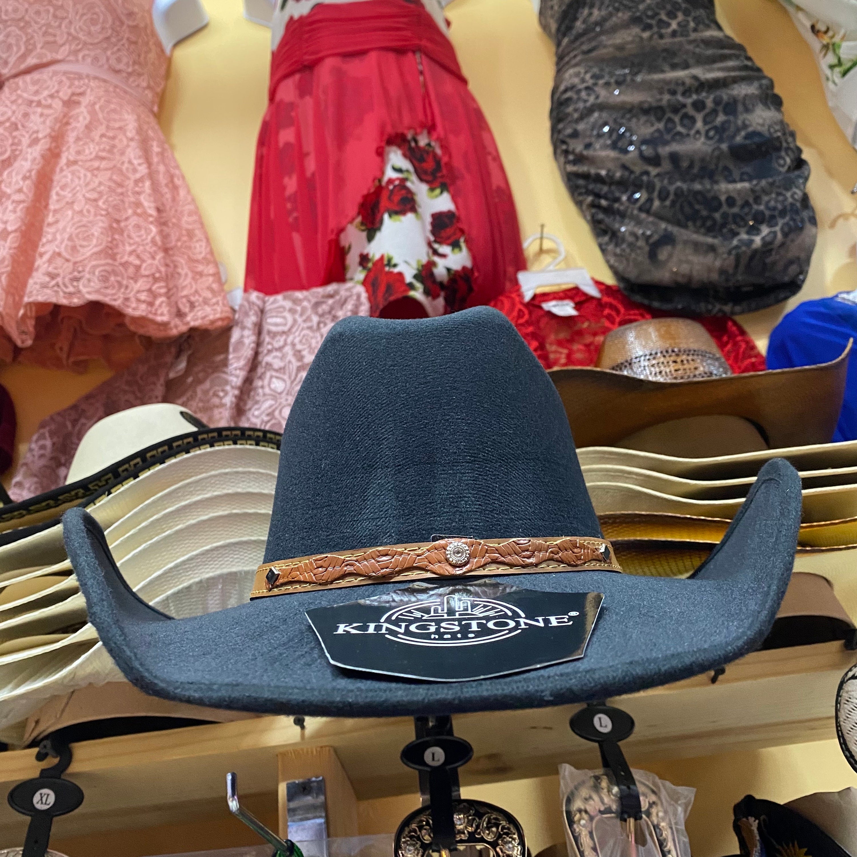 Mens Black Felt Cowboy Hat. Mens Western Cowboy Hat. Mens Rodeo Cowboy ...