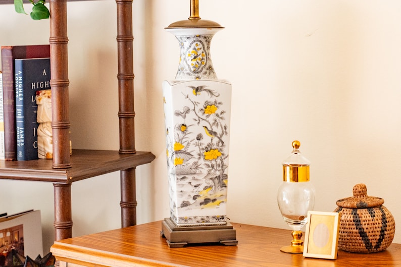 Large Vintage Hand-painted Porcelain Table Lamp - Etsy