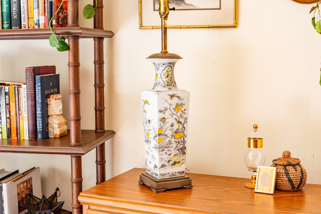 Large Vintage Hand-painted Porcelain Table Lamp - Etsy