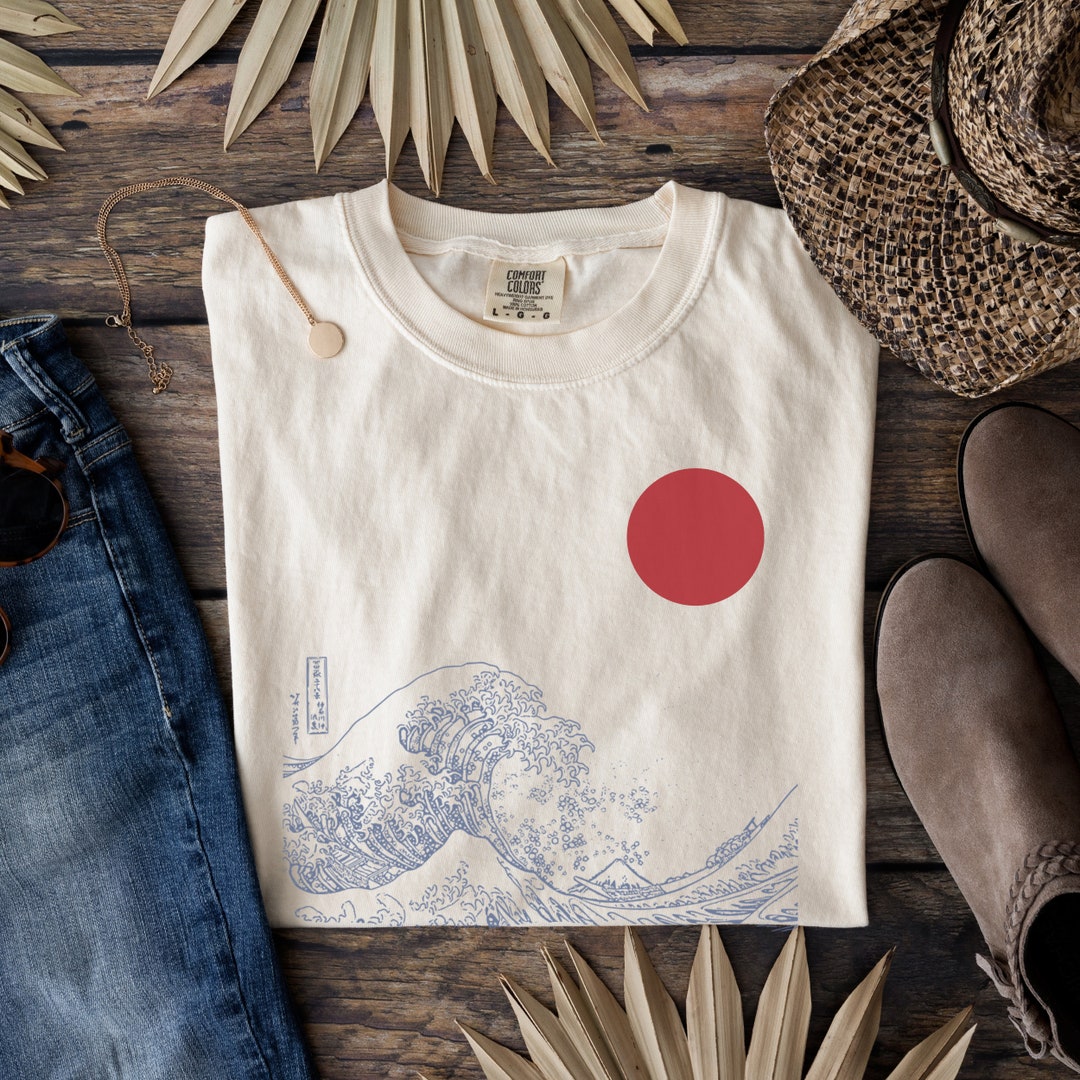 Japanese Wave T-shirt, the Great Wave Shirt, Japanese Art Shirt ...