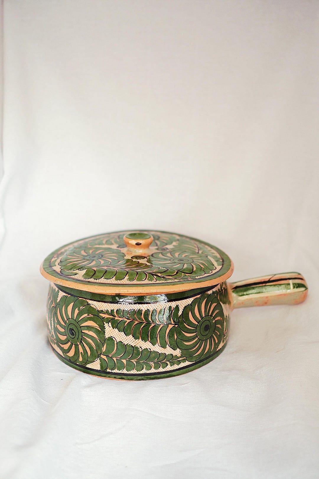 1950s Hand-painted Mexican Bean Pot | Mexican Folk Art Pottery - Etsy