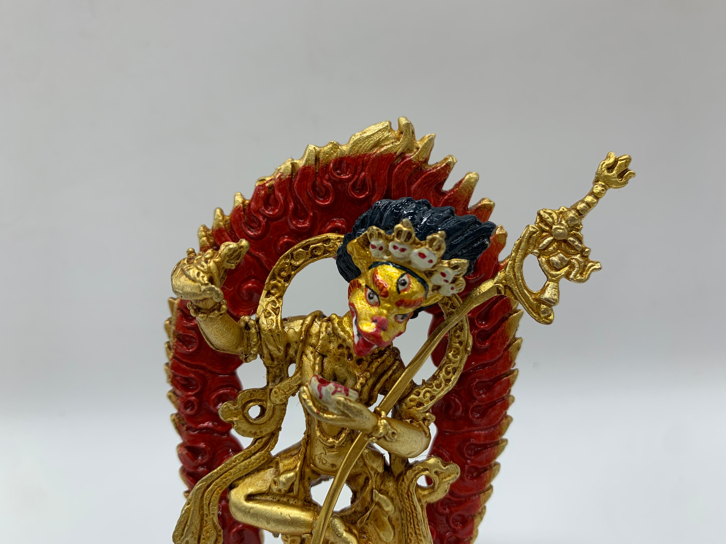 Lion Headed Dakini Statue. Colorful Singdongma Khandro Statue. Tibetan ...