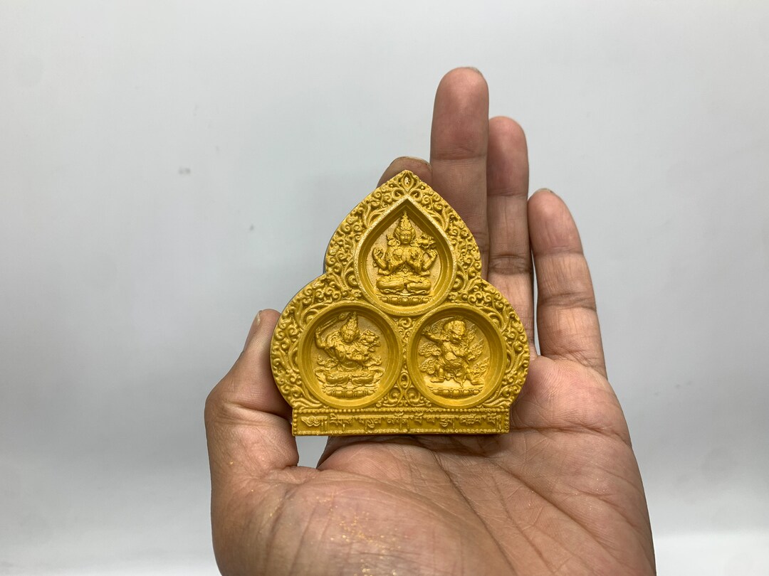 Best Quality Rigsum Gompo Tsatsa Clay Statue. Filled With Rare Blessing ...