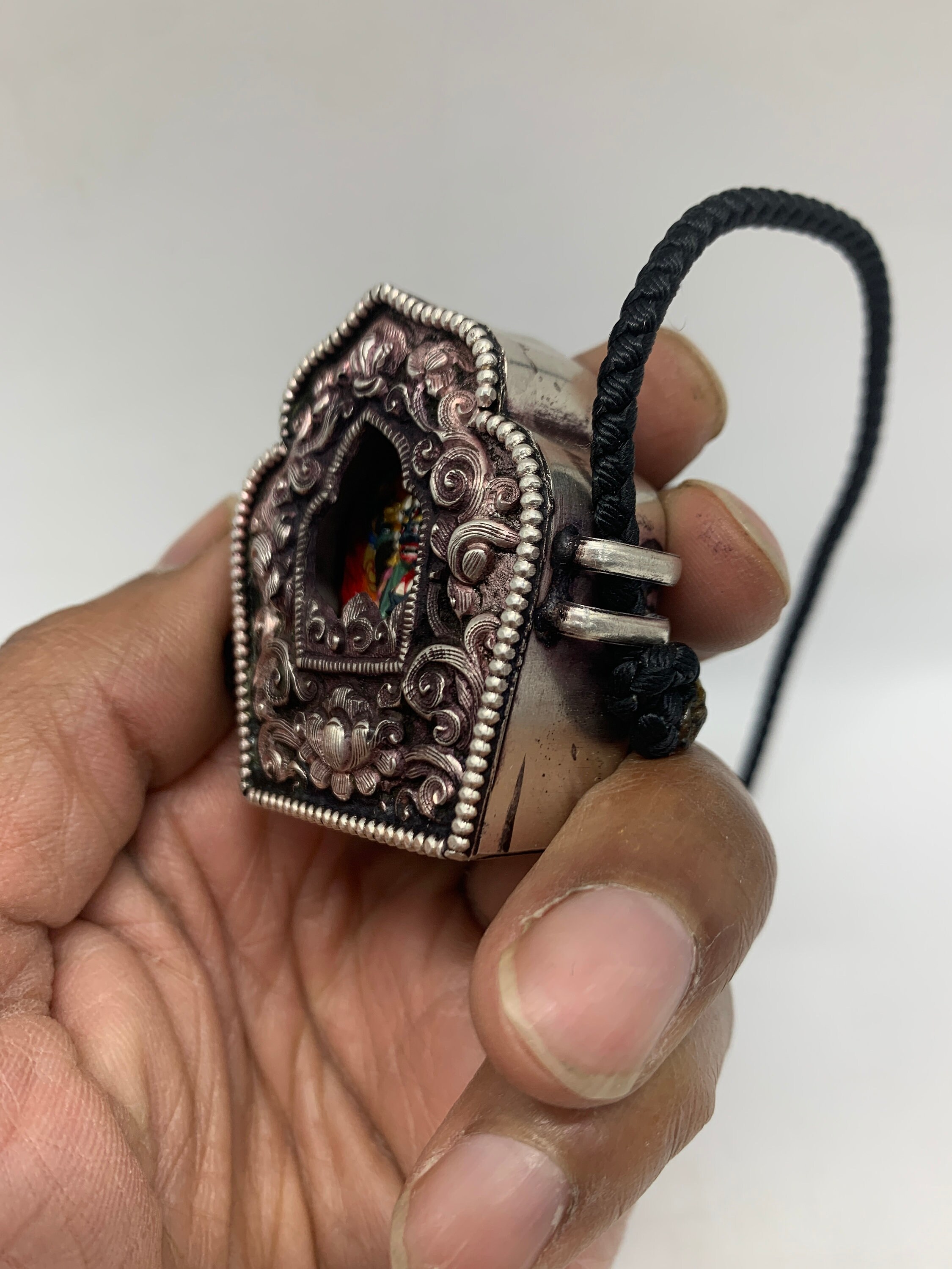 Bernagchen Mahakala With Traditional Small Window Ghau Box. Pure Silver ...